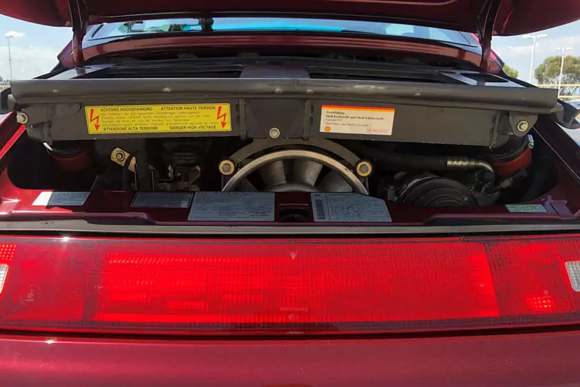 RUF Porsche 911 Turbo від Едді Ван Халена – неперевершений 45471_11