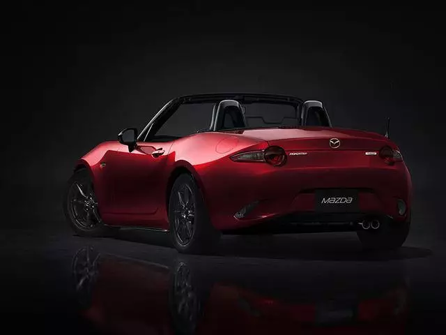 Porsche Boxster-ը ծանուցվել է. Extreme Abarth 124 Spider-ը հաստատվել է 45477_2