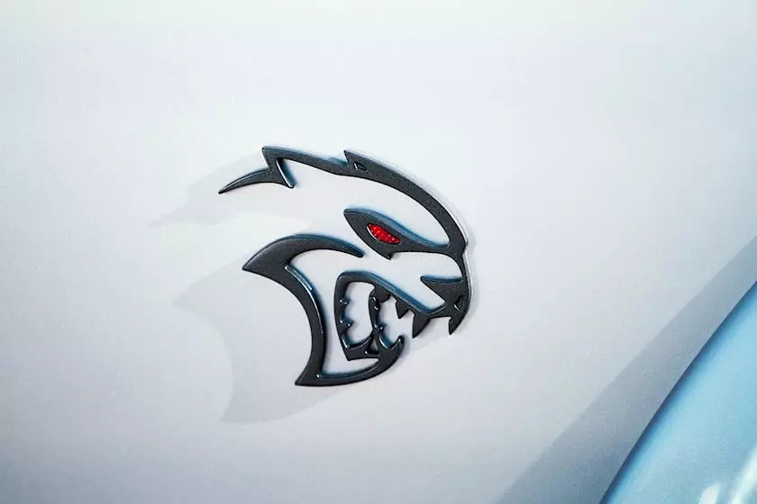 2019-2022 دودج تشالنجر SRT Hellcat Badge