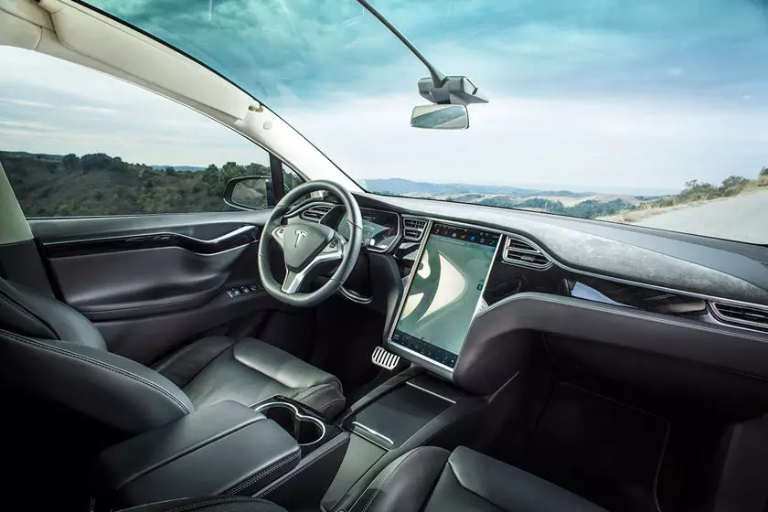 Панель приборов Tesla Model X 2016-2020 гг.
