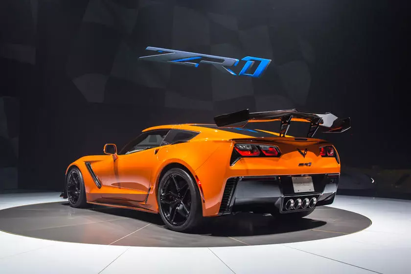 Очаквайте C8 Corvette ZR1 да изглежда почти точно така 45771_8