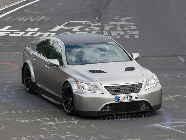 Spied: Mystery Lexus LS Testing fin-Nurburgring 45958_1