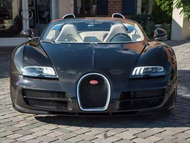 Kertakäyttöinen Bugatti, Veyron Vitesse Le Diamant Noir Myynnissä Beverly Hillsissä 46153_1