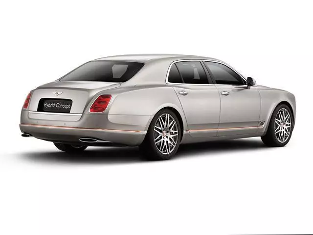 Bentley Ni Ifowosi Ṣafihan Erongba arabara akọkọ 46321_3