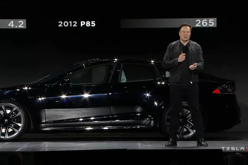 Tesla Model S Plaid 2 секундын саадыг давж чадсангүй 46720_8