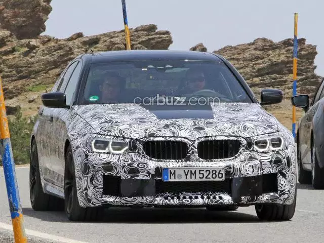 У нас есть последние подробности о BMW M5 следующего поколения 46873_1