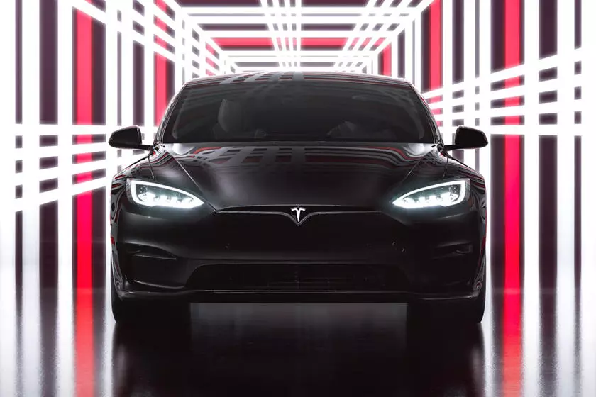 Tesla ha appena aumentato il prezzo del plaid Model S di $ 10.000 47441_3