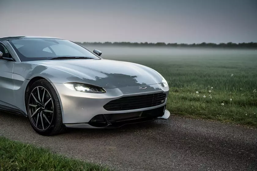 Aston Martin Vantage Rûyek Nû Distîne 47865_6