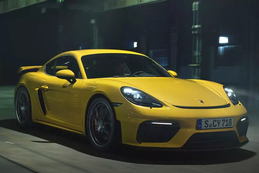 Porsche 718 Cayman GT4 የመጀመሪያ እይታ ግምገማ: በቀላሉ ምርጡ 47992_12