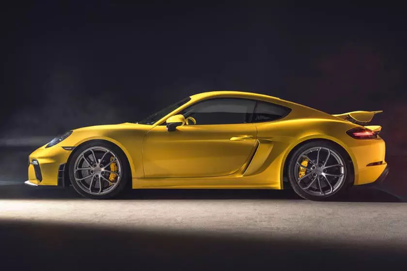 Ulasan Tampilan Pertama Porsche 718 Cayman GT4: Cukup Yang Terbaik 47992_7