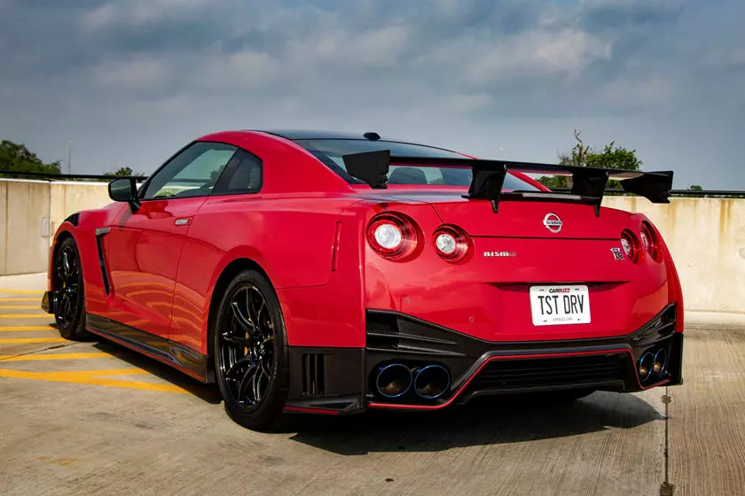 2020-2021 Nissan GT-R NISMO Aft View