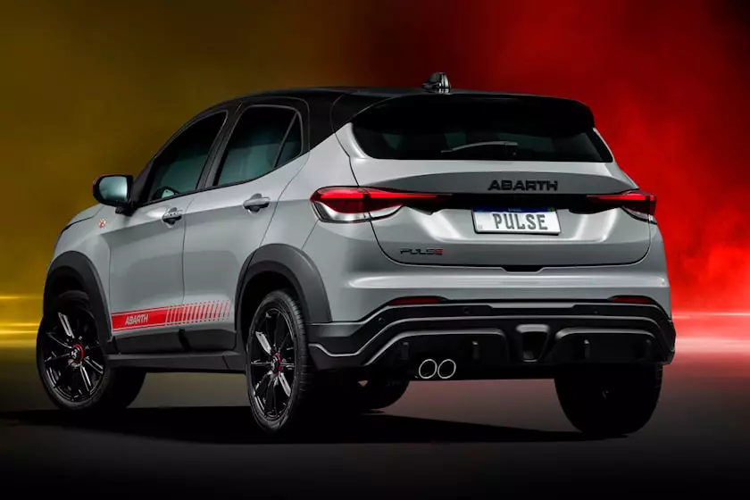 Abarth Pulse اطالوي برانڊ جي پھرين پرفارمنس SUV آھي 4805_3