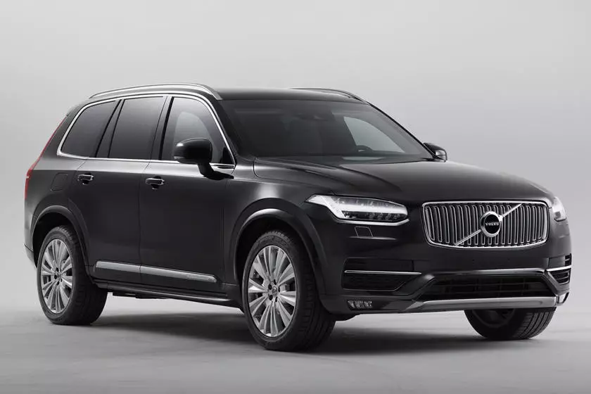 Lub Volvo XC90 Armored yog zoo meej rau Stylish Dictators 48286_1