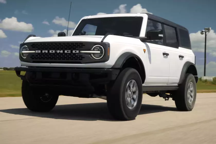 觀看 Hennessey 與 2021 年福特 Bronco 玩得開心 48465_6