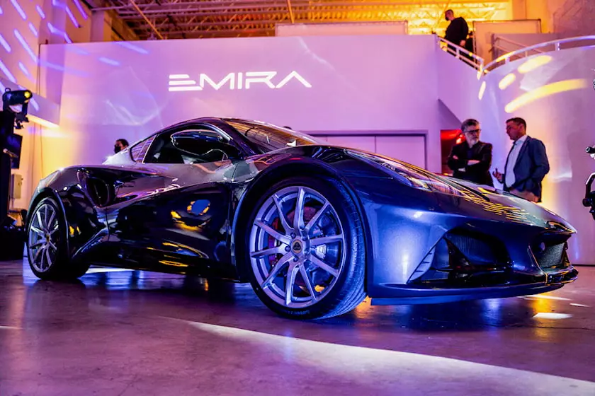 Lotus Emira arriba a Amèrica amb Porsche al cap 48622_5