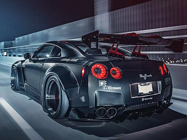 Apa Iki GT-R Paling Badass Sing Wis Sampeyan Deleng? 48645_1