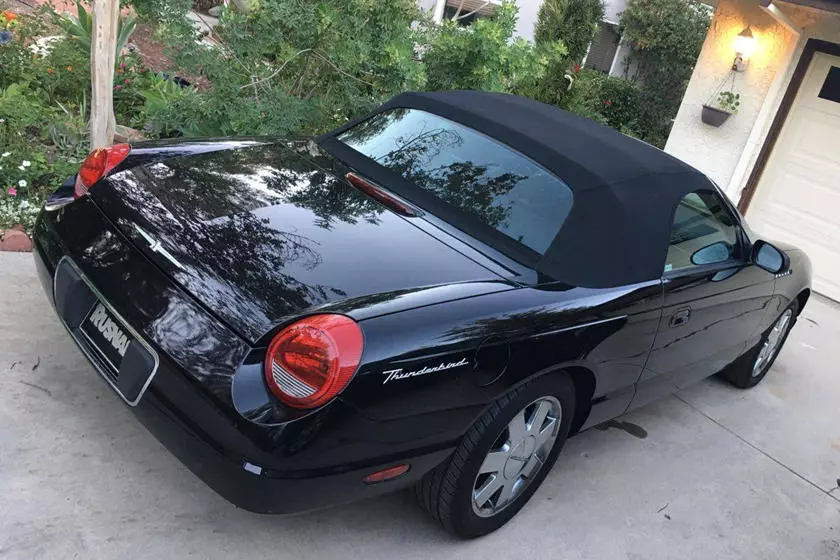 Chuma Chobisika cha Craigslist mlungu ndi mlungu: 2002 Ford Thunderbird 48695_15