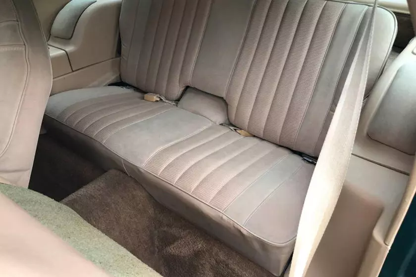 Неделен Craigslist скриено богатство: 1979 AMC Pacer 48749_15