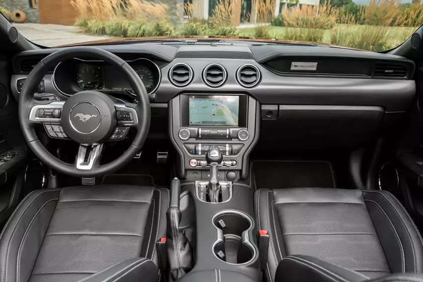 2018-2020 Ford Mustang Convertible Dashboard