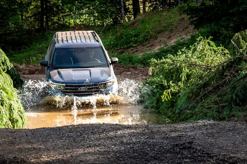 Преглед за първо шофиране на Ford Explorer 2020: Готови за приключения 48822_30