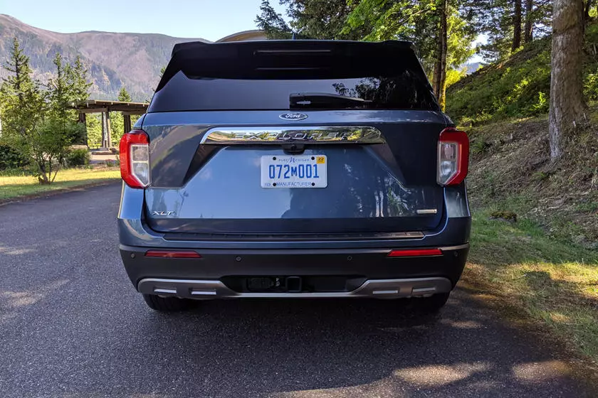 2020 “Ford Explorer” -iň ilkinji sürüjisi syn: Başdan geçirmeler üçin taýýar 48822_4