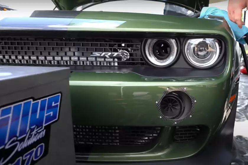 Regardez: Ce Hellcat Redeye est deux fois plus puissant que le stock 48845_8