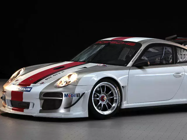 Ĉu ĉi tiu estas la Plej bona Porsche iam ajn? 2012 911 GT3 R Rivelita 48981_1