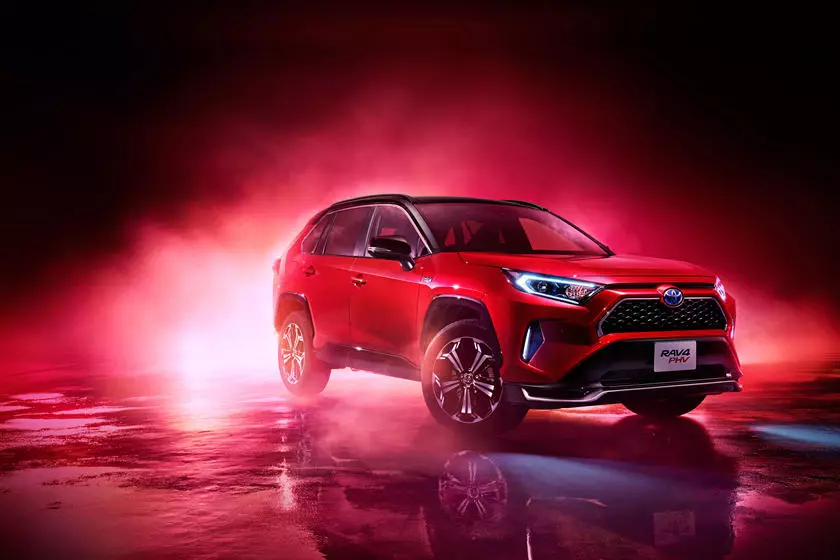 向新款豐田 RAV4 PHEV 打招呼 49120_3