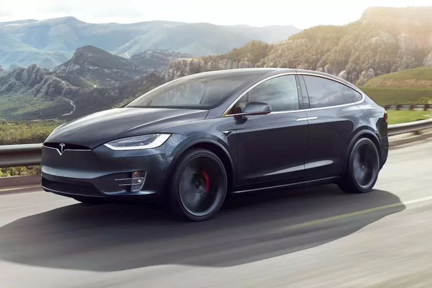 2016-2020 Tesla Model X P100D Front View Driving