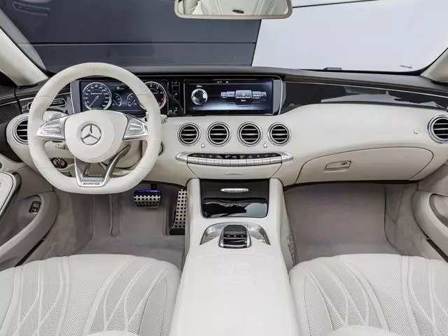 Mercedes S65 Cabrioletக்கு ஹலோ சொல்லுங்கள்: அல்டிமேட் சொகுசு மாற்றத்தக்கது 49533_6