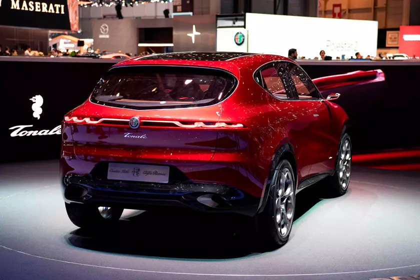 2022 Alfa Romeo Tonale Rear Angle View