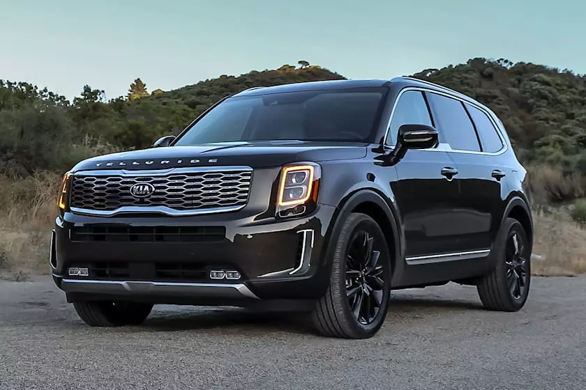 Vue d'angle avant du Kia Telluride 2020-2022