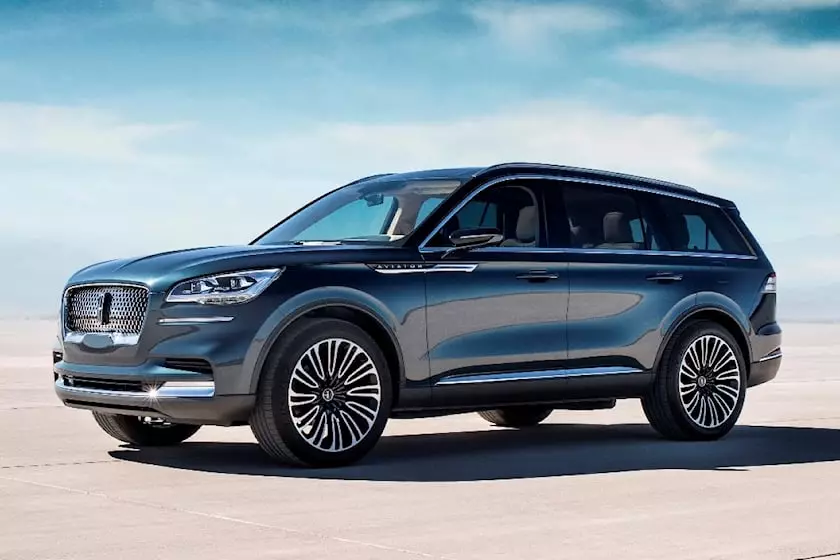 2020-2022 Lincoln Aviator Front Angle View