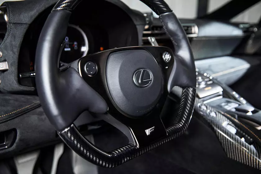 ရှားပါး Lexus LFA Nurburgring Edition သည် ပုံခုနစ်ပုံဖြင့် ရောင်းချသည်။ 50653_9