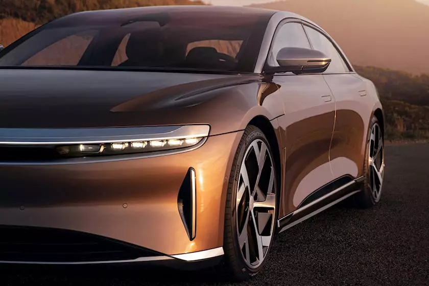 2021-2022 Lucid Air Forward View