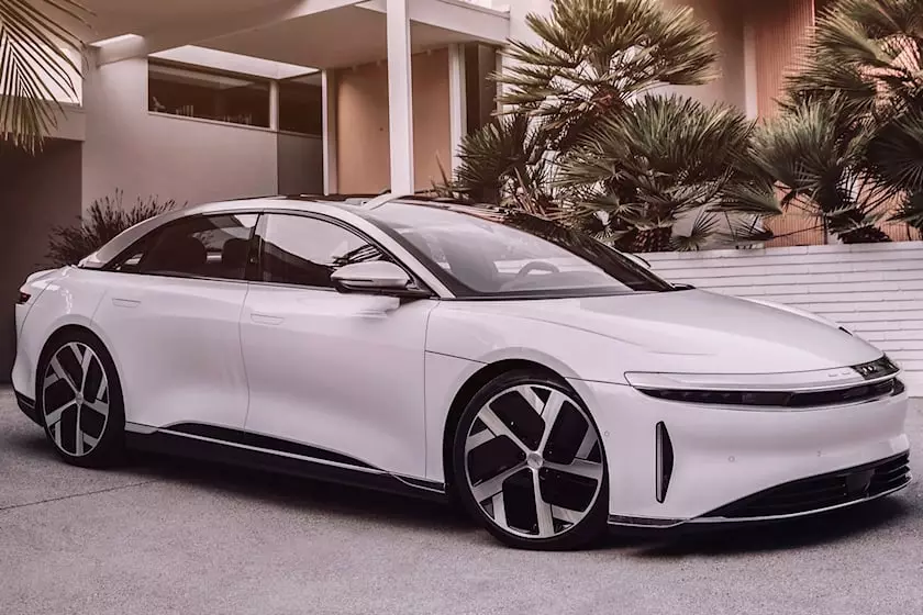 Lucid Air Front Angle View 2021-2022