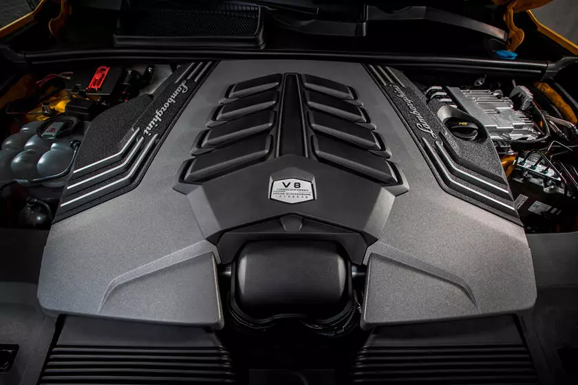 2019-2021 Lamborghini Urus Engine