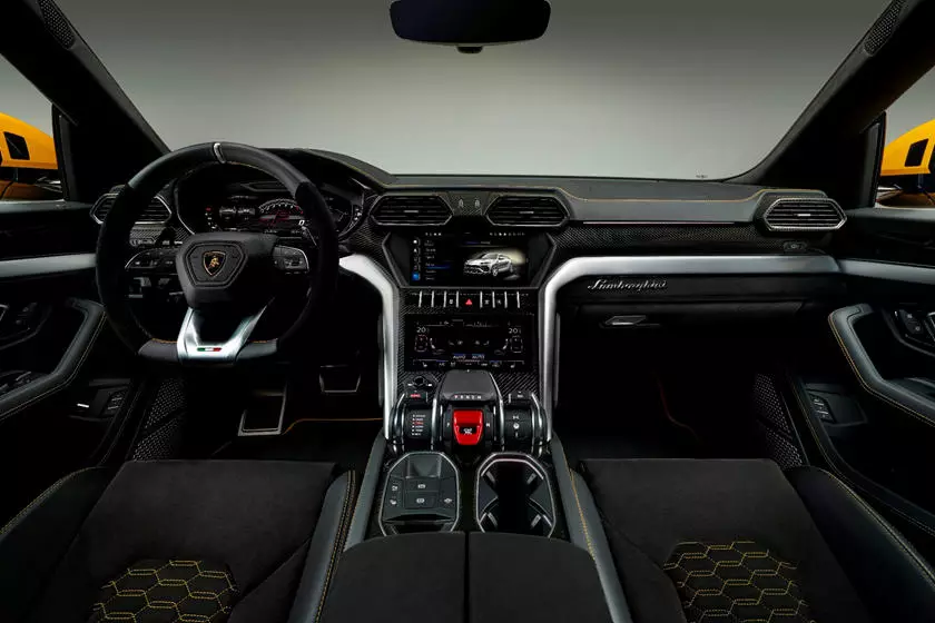 2019-2021 Lamborghini Urus Dashboard