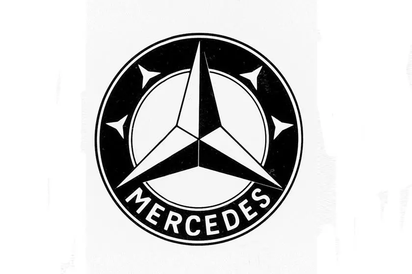 Hanya Satu Rekaan Mercedes Telah Dalam Pengeluaran Selama 100 Tahun 51114_1