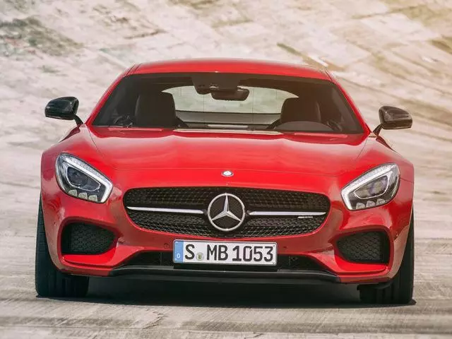 Mercedes-AMG chystá něco nezbedného 51277_1