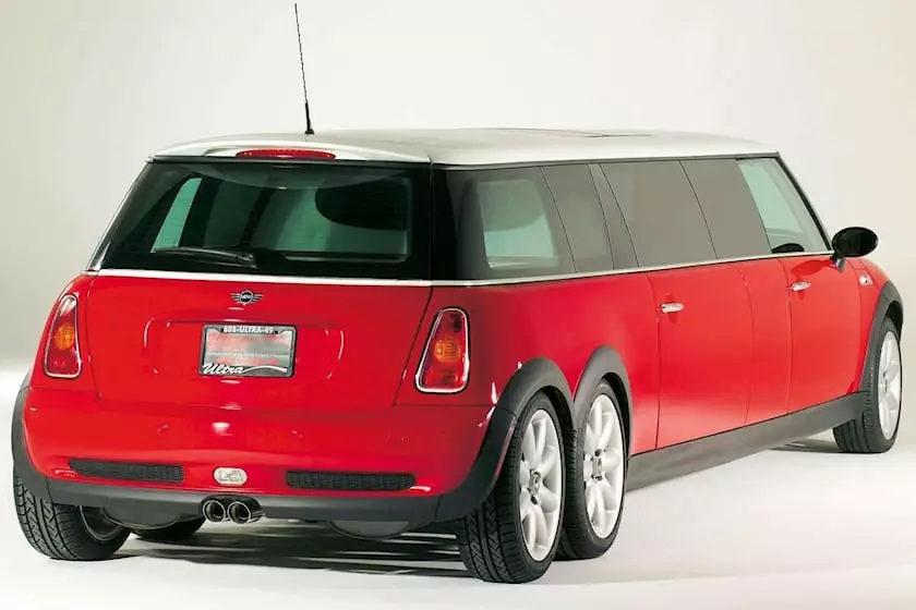 Mini's 14-voet Hot-Tub Limo was geen aprilgrap 5151_6