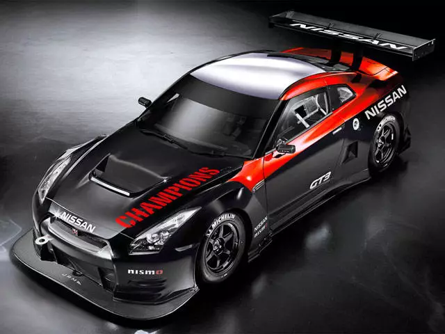 Nissan GT-R Nismo GT3 ទៅដាក់ផ្កាយនៅឌូបៃ 24 ម៉ោងប្រណាំងស៊ូទ្រាំ 51533_1