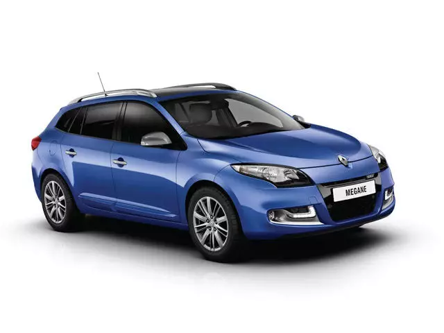 ווער וויל צו זען די רעסטיילד 2012 Renault Megane? 51778_3