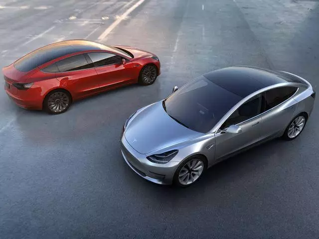 Aisea na avea ai le fa'aaluina o le $1,000 i le Tesla Model 3 Deposit o se tupe teu fa'afaigaluega 52050_2