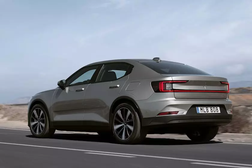 2021-2022 Polestar 2 ajo takaa