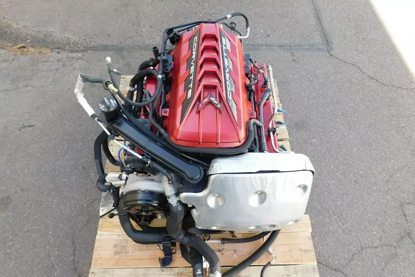 2020 Chevy Corvette's V8 Engine Isinde Engozini Eshaqisayo 52740_7