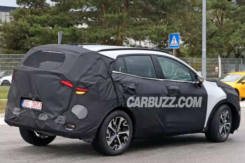 Kia-nyň indiki sporty bäsdeşleriň köpüsini utandyrar 52953_4