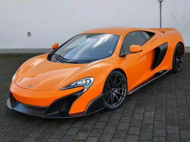 Ai ratat un McLaren 675LT? Obțineți în schimb acest prototip rar 52964_1