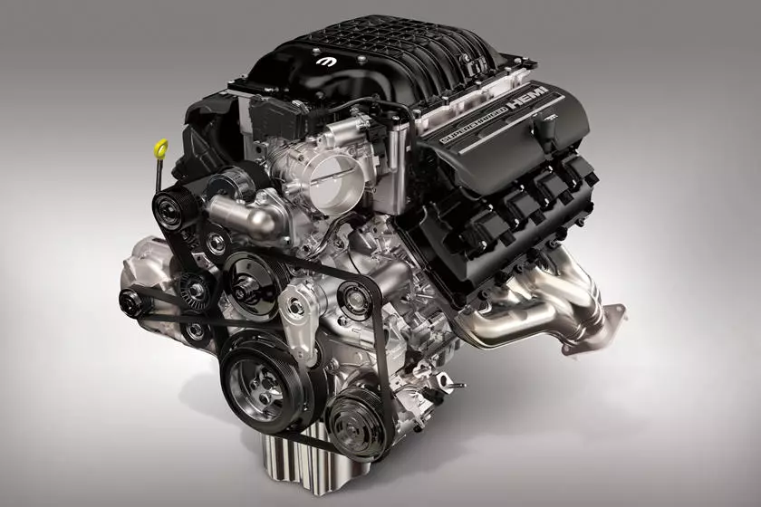 Chevy's Insane 1,004-HP Crate Engine Inagharimu Zaidi ya Camaro 53232_4