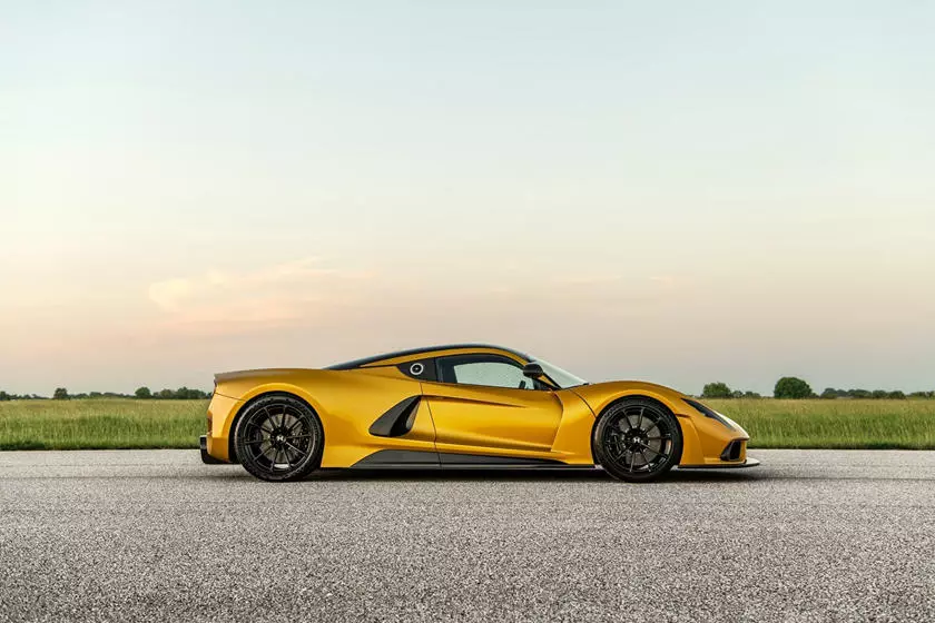 Бубахшед, Hennessey Venom F5 фурӯхта шудааст 53895_5